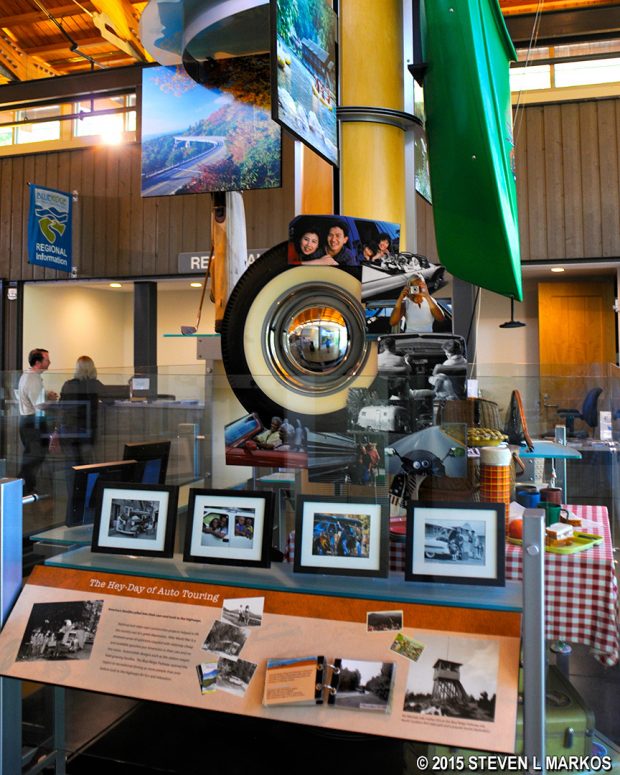 Blue Ridge Parkway | BLUE RIDGE PARKWAY VISITOR CENTER (MP 384)