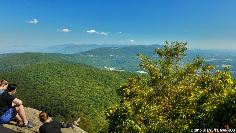 Blue Ridge Parkway | HUMPBACK ROCKS HIKING TRAILS (MP 6)