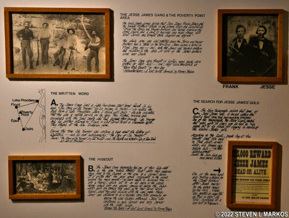 Poverty Point National Monument | VISITOR CENTER