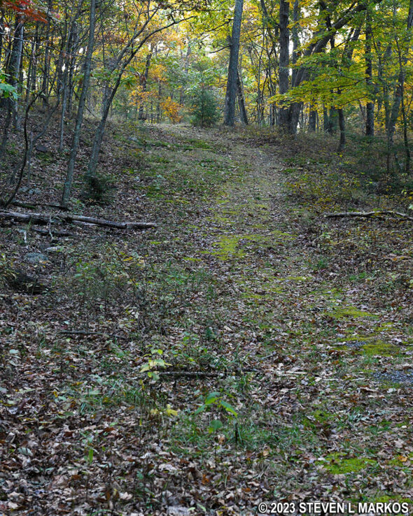 Delaware Water Gap National Recreation Area | OUTER BLUE MOUNTAIN LAKE ...