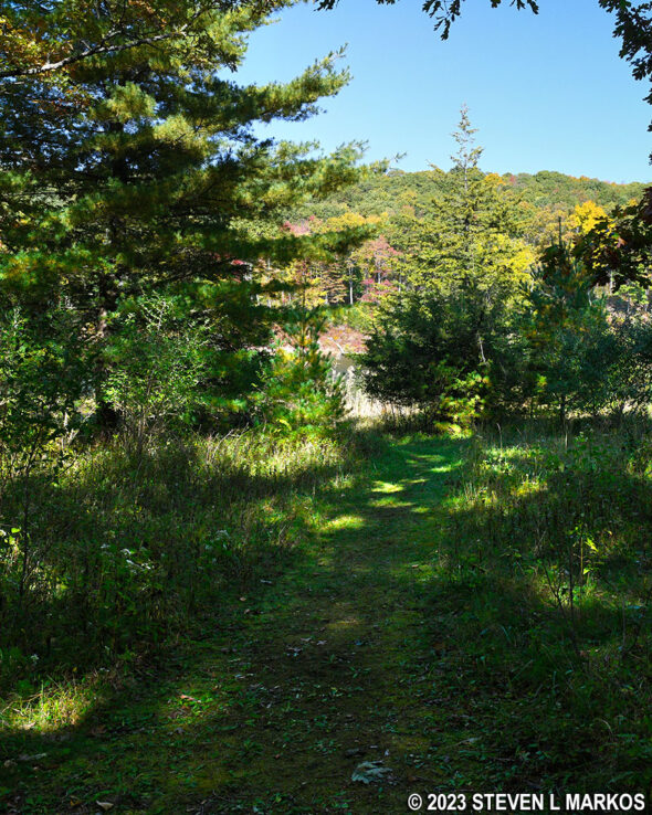 Delaware Water Gap National Recreation Area | INNER BLUE MOUNTAIN LAKE ...