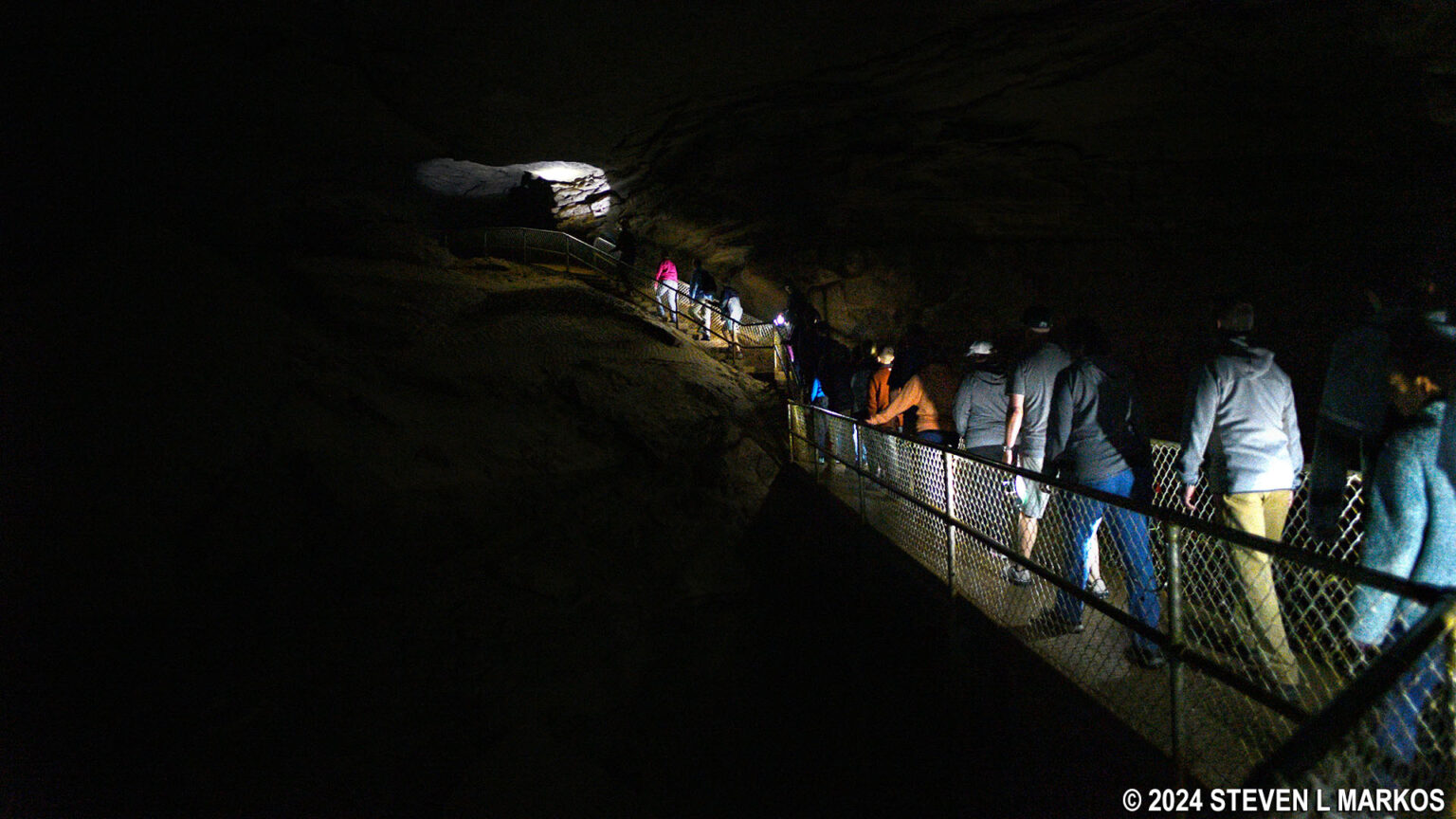 Mammoth Cave National Park | RIVER STYX TOUR