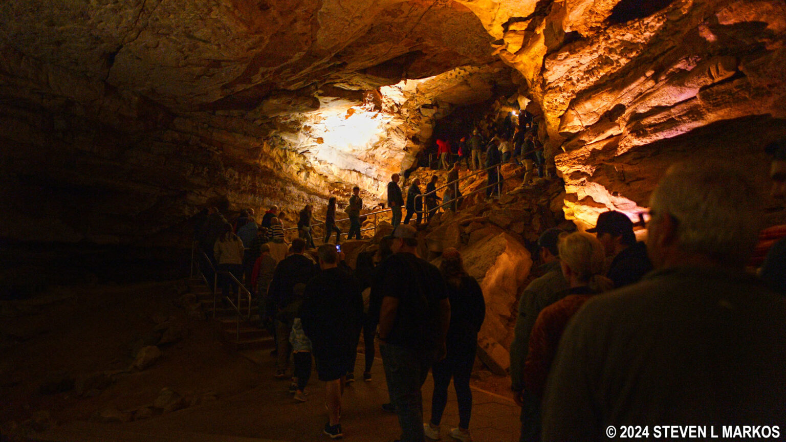 Mammoth Cave National Park | DOMES AND DRIPSTONES TOUR