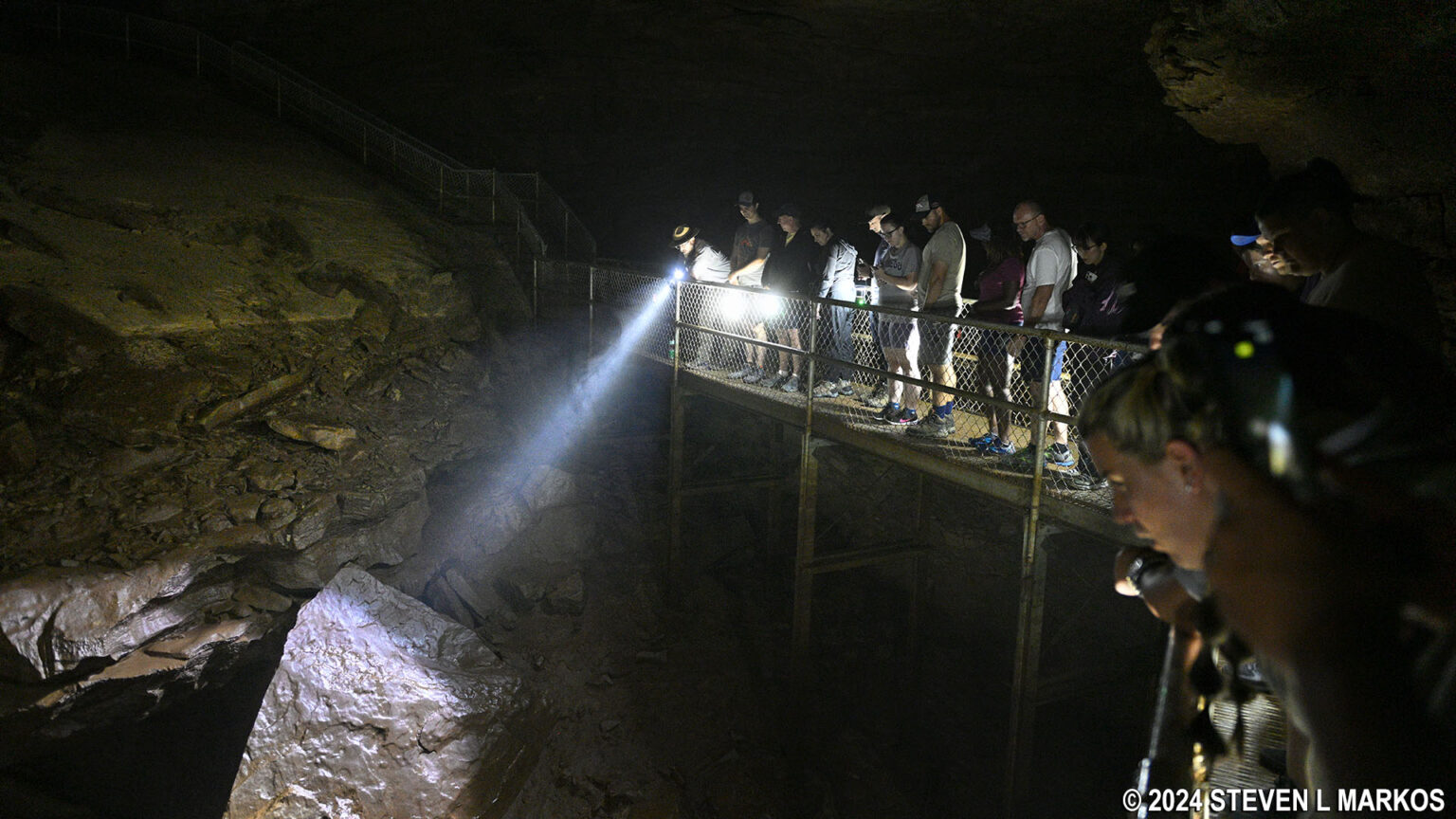 Mammoth Cave National Park | RIVER STYX TOUR