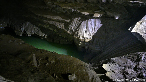 Mammoth Cave National Park | RIVER STYX TOUR